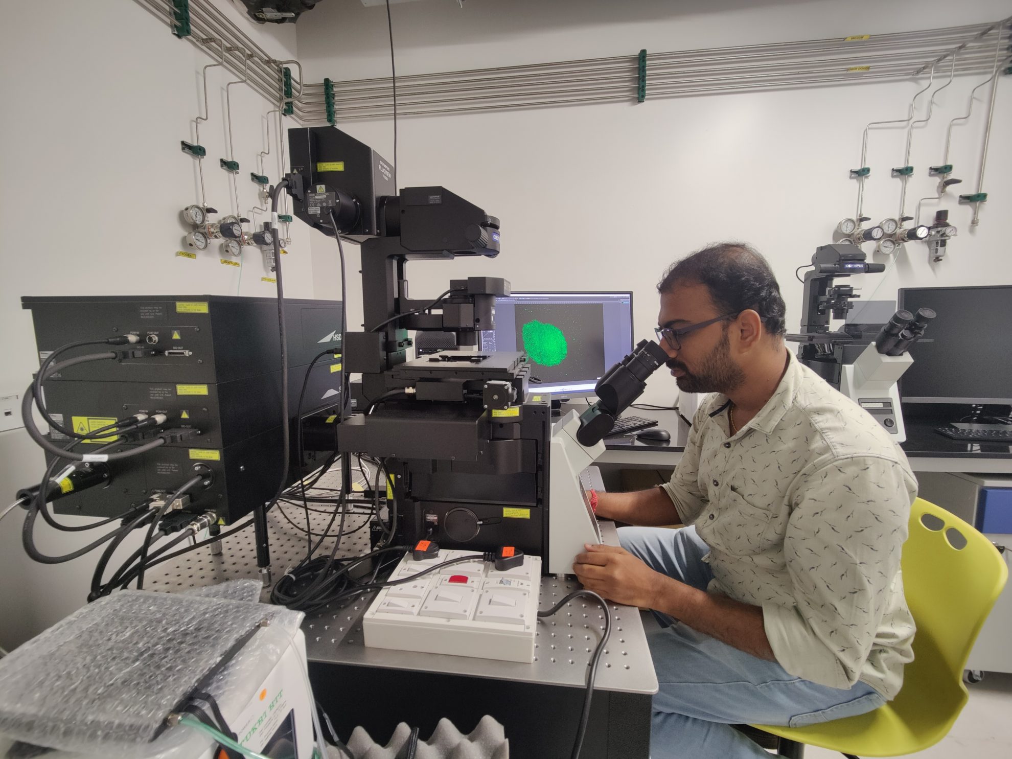 Microscopy Lab – TCG Crest